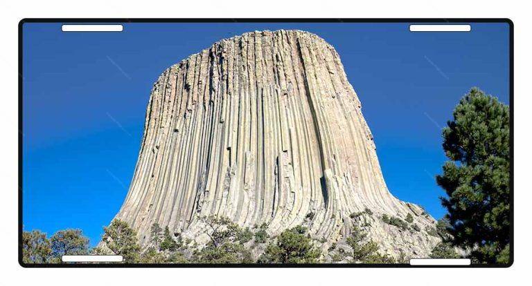 Devil’s Tower National Monument License Plate – DOMAGRON