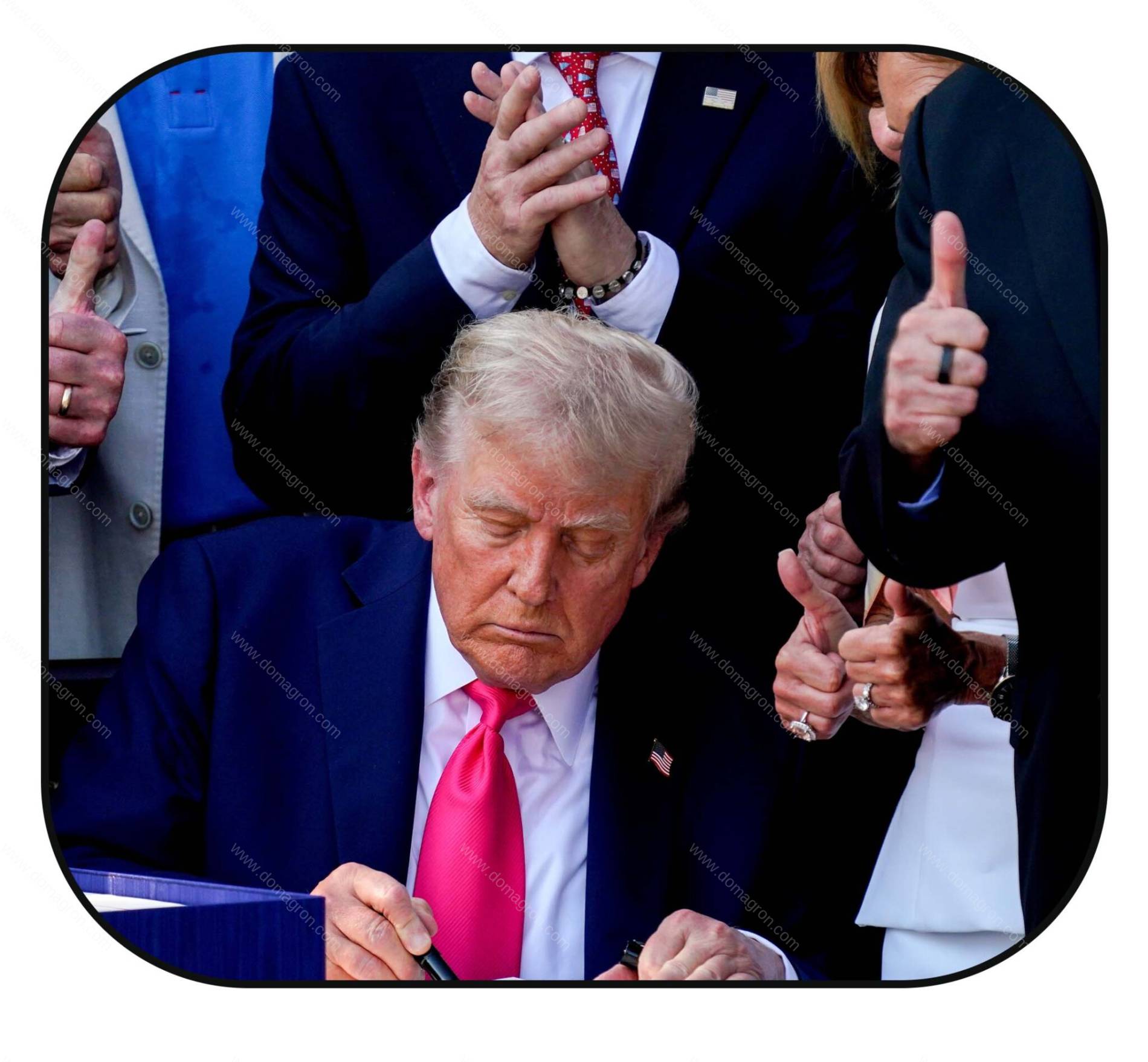 Trump Signing The One Big Beautiful Bill Mouse Pad – DOMAGRON
